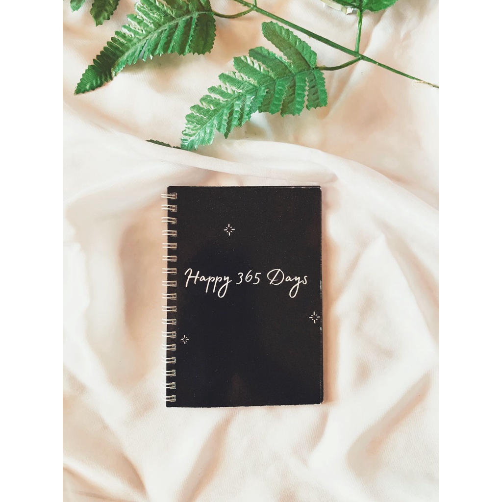 PHOTOBOOK MINI AESTHETIC PHOTOBOOK PHOTOBOOK | Shopee Singapore