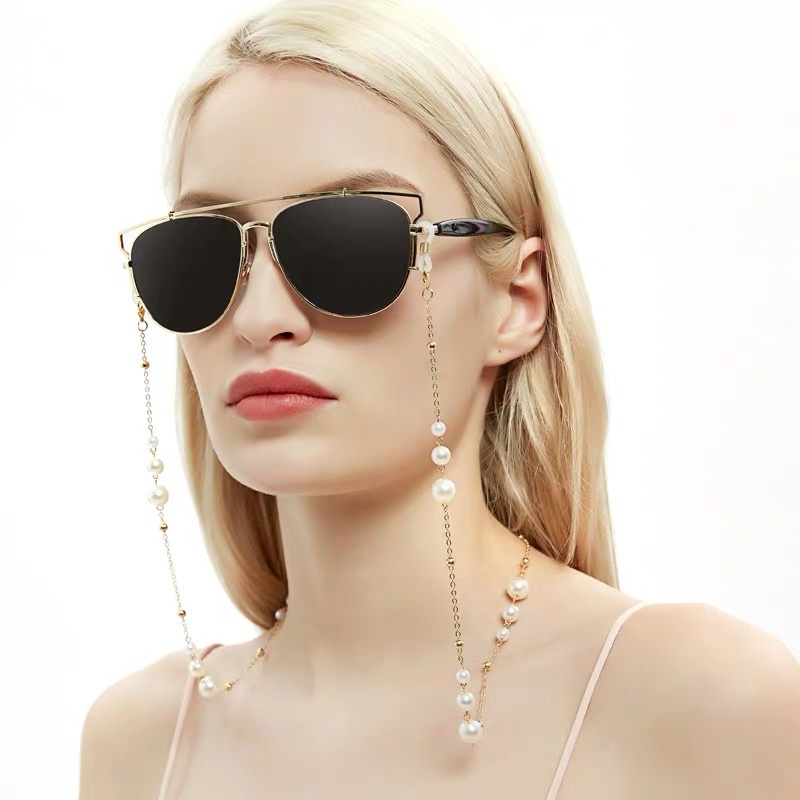 🐰 tokkiya 🐰 Vivian mask chain and glasses chain with pearl exclusively ...