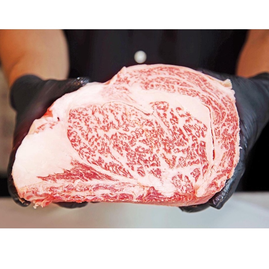 [Leader Food] Kagoshima A5 Wagyu beef (Rib-eye) 鹿儿岛 A5 和牛（肋眼）~200g ...