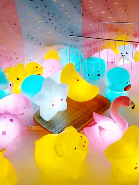 LED Cartoon lamp Mini Night Light Cute Night Lamp Button Battery ...