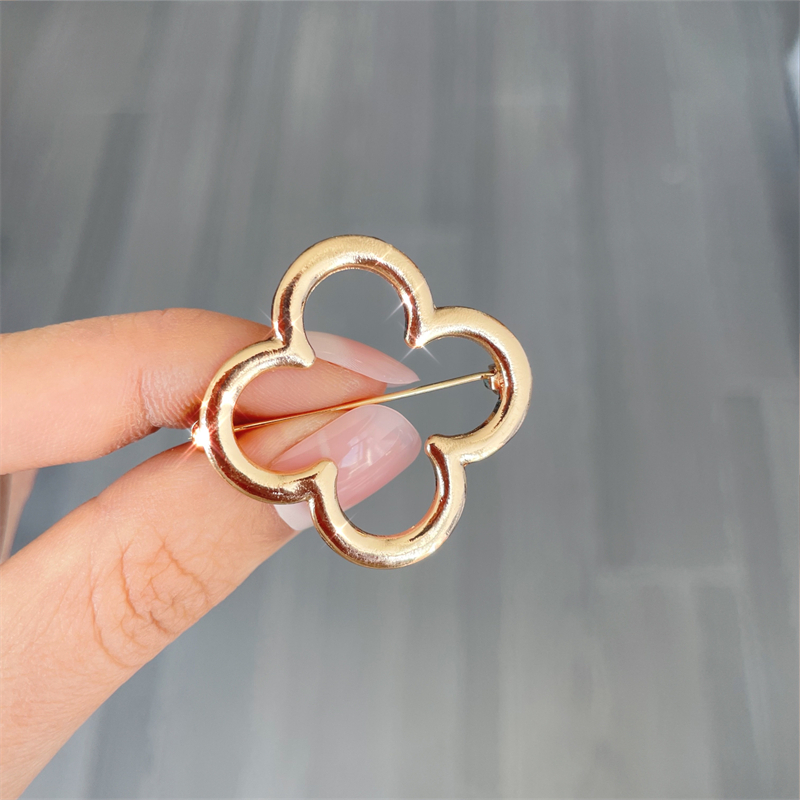 shawl brooch hijab pins garish and gaudy brooch simple brooch | Shopee ...