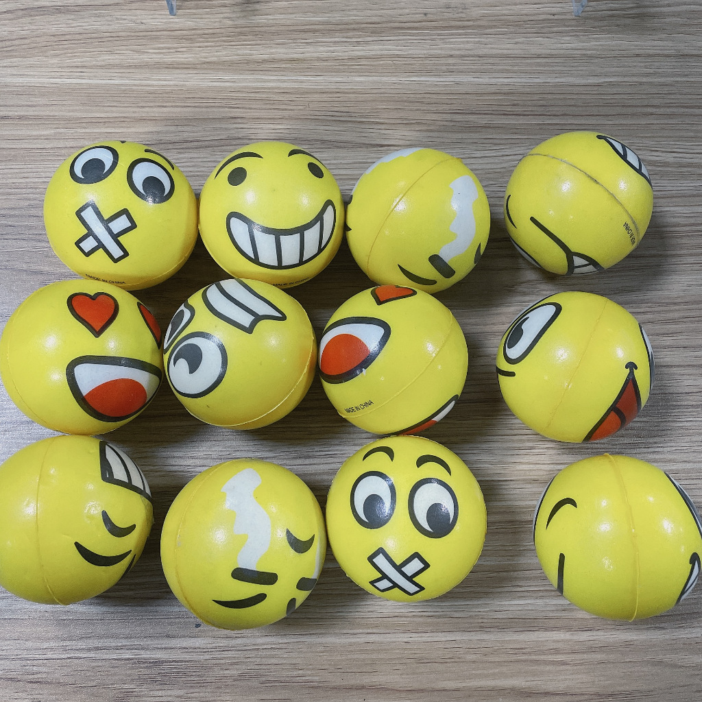 12Pcs 6cm Fashion Emoji Inflatable Swimming Pool Party Water Game ...