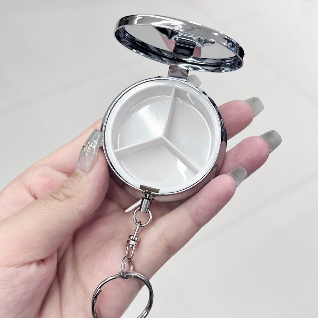 Creative Mini Metal Round Pill Box with Keychain Portable 3 Compartment ...