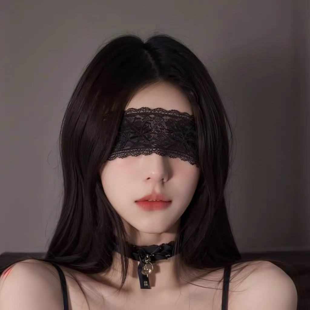 Hide and Seek!Contrast Color Double-Sided Black Red Eye Mask ...