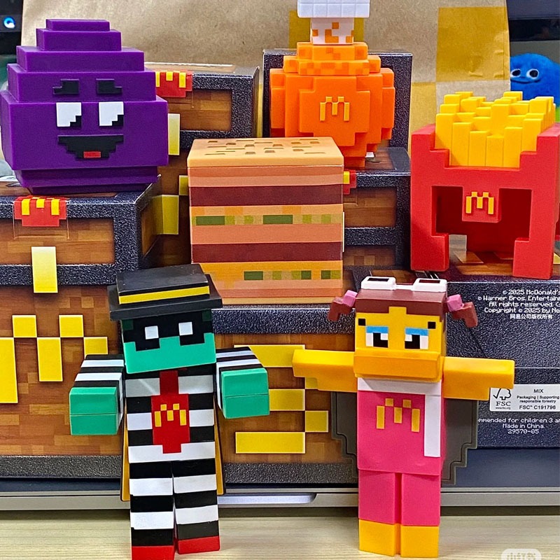 2025 McDonalds Minecraft Mcdo Happy Meal Toys A Minecraft Movie ...