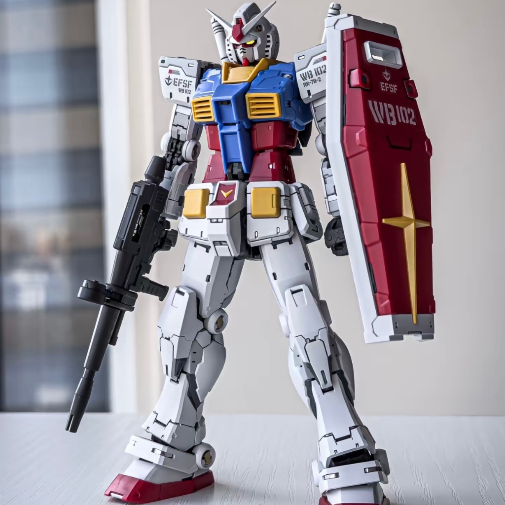 Mobile Suit Gundam - RX-78-2 Gundam ver. 2.0, Bandai Spirits RG 1/144 ...
