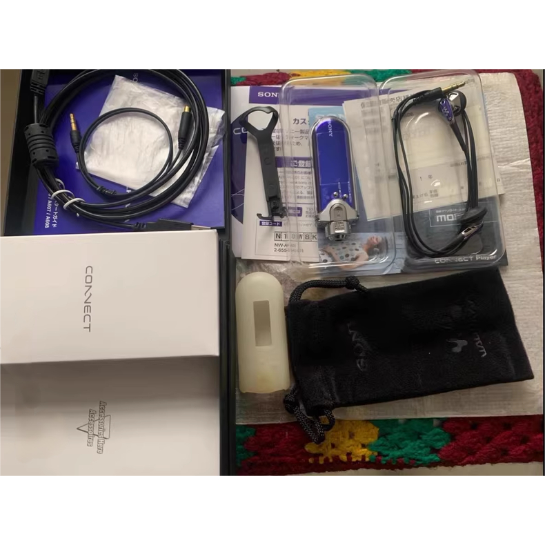 Sony NW-A608 "Perfume Bottle" Walkman （Complete set） | Shopee Singapore