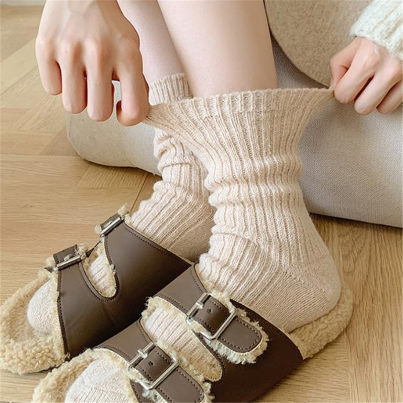 Ladies Korean Socks Solid Color Thickened Warm Wool Socks Mid-tube ...