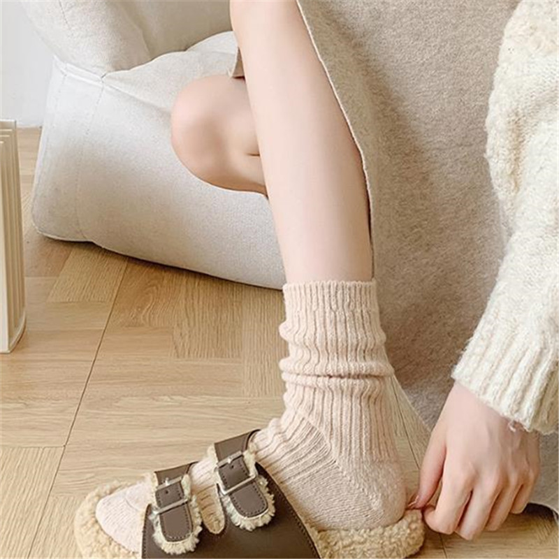 Ladies Korean Socks Solid Color Thickened Warm Wool Socks Mid-tube ...