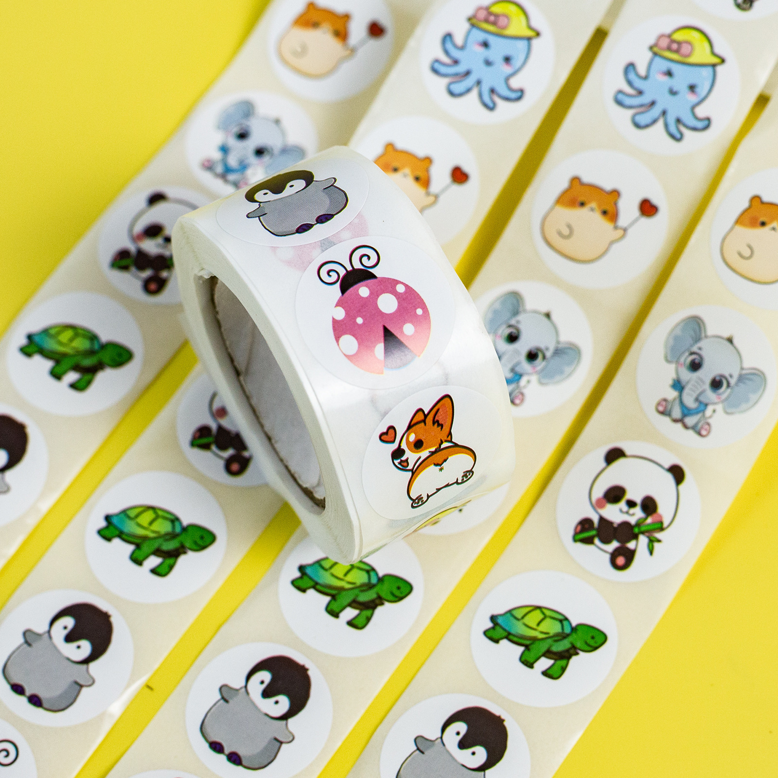 500 Sheets/Roll Small Animal Roll Stickers Children Reward Stickers ...