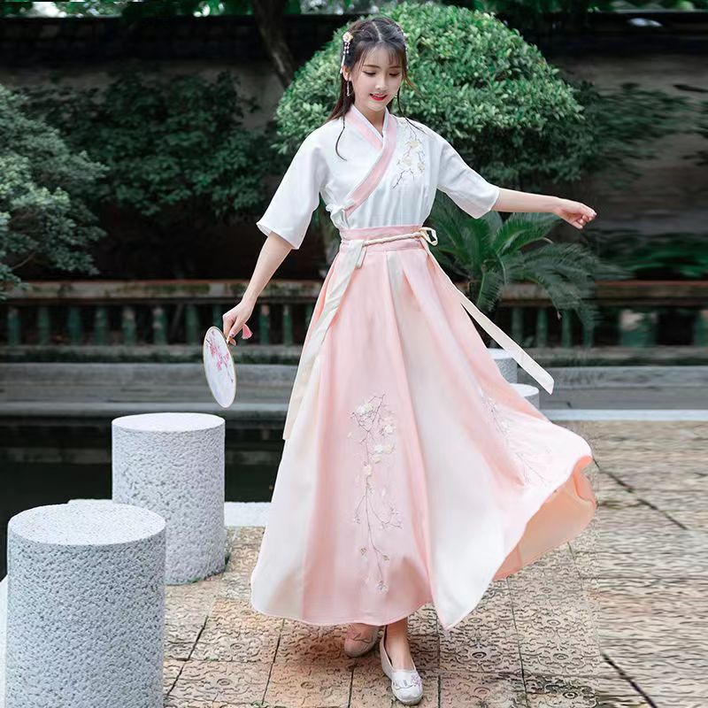 Wind improved traditional day- to-day hanfu suits spring of fem Chinese ...