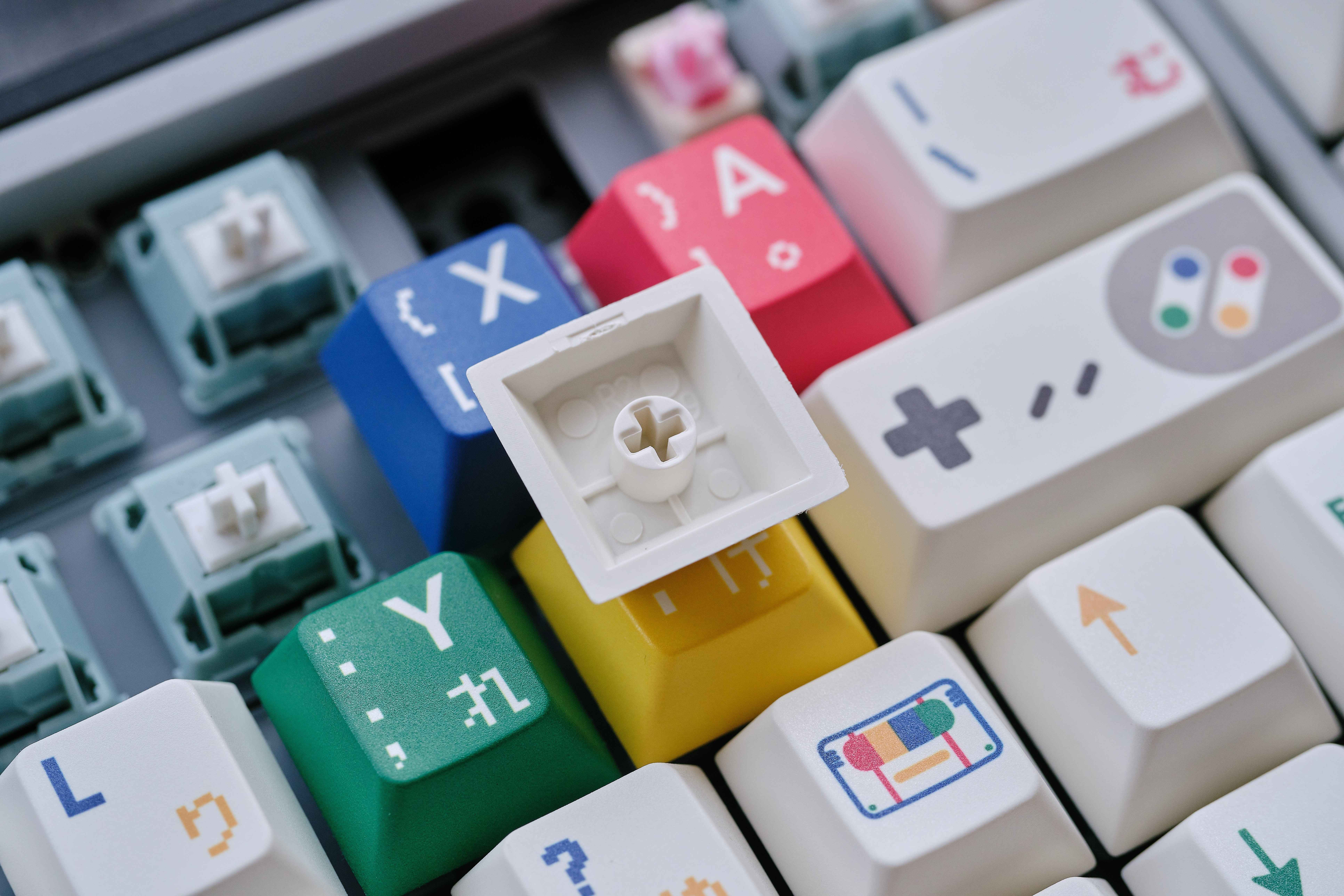 FBB SFC 1990 Cherry Profile Keycap Set | Shopee Singapore