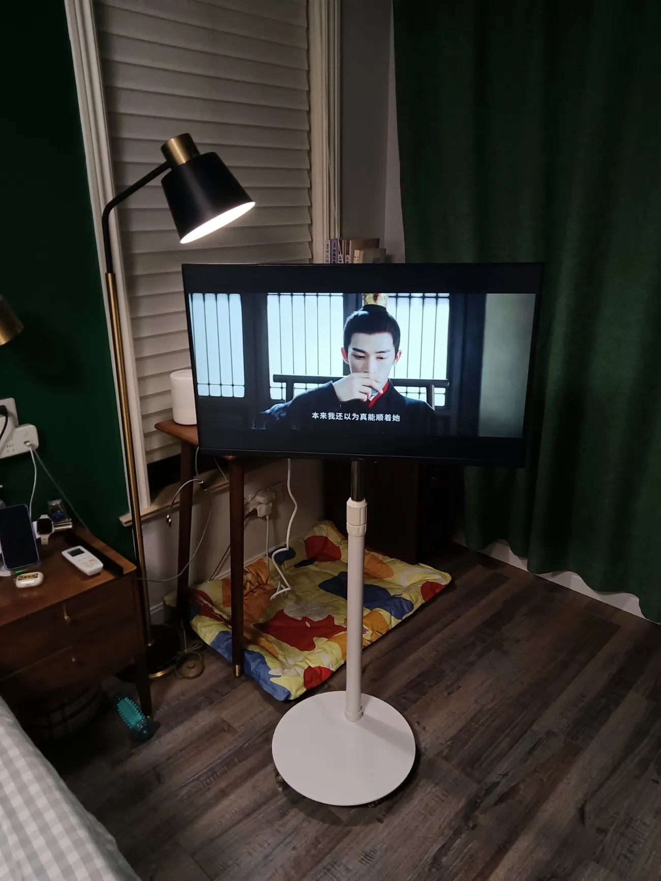 LHSG Universal Perforation-free TV Mount Can Be Rotated To The Floor ...