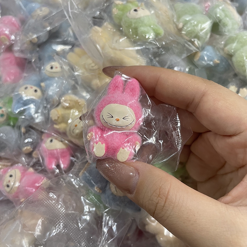 2024 MIni LABUBU V2 action figure plush toy | Shopee Singapore