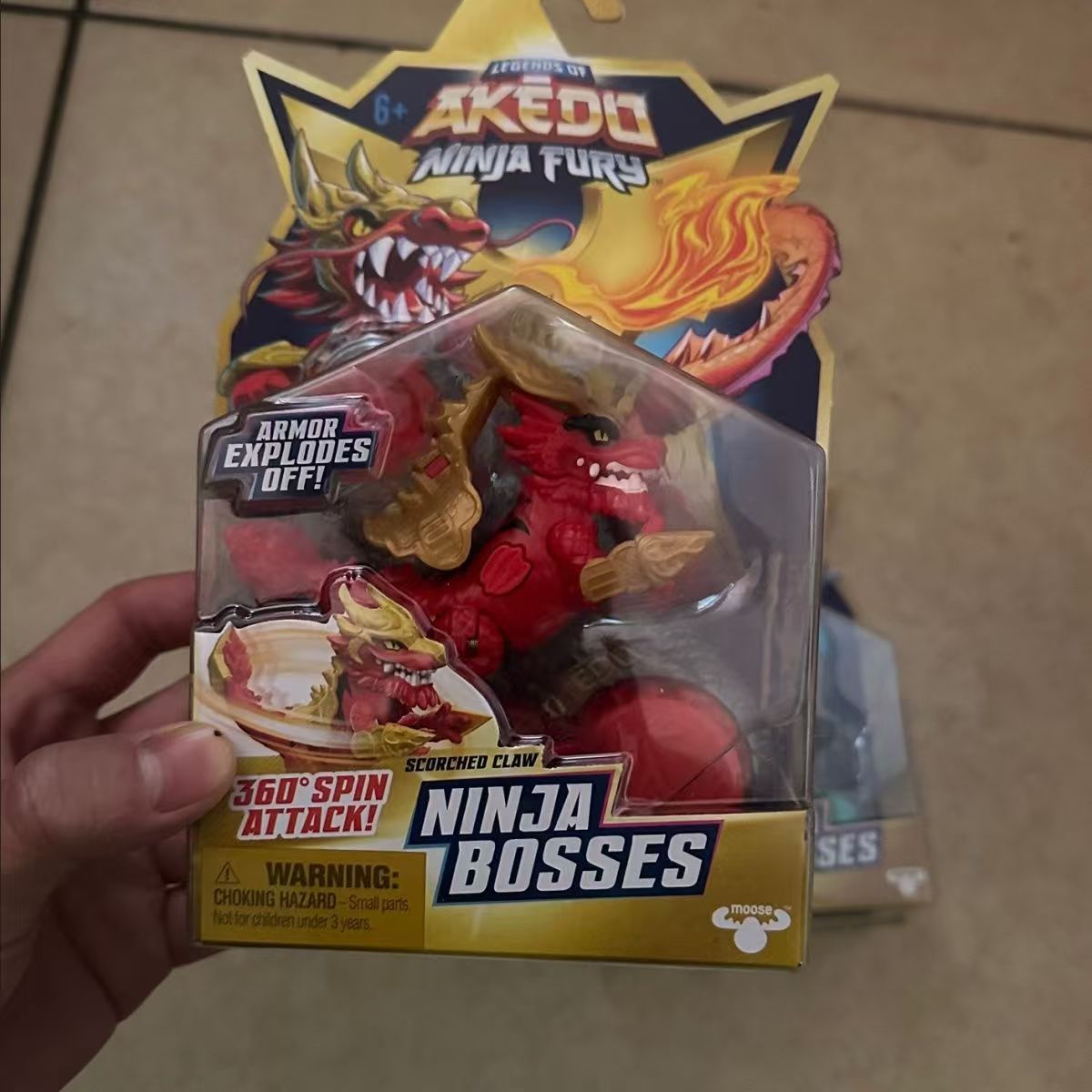 Legends of Akedo Ninja Bosses, Scorched Claw, 3" Tall Battling Action ...
