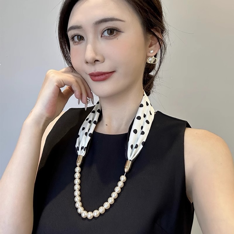 [Ready Stock] Hot Sale Magnetic Buckle Silk Scarf Korean Version Small ...