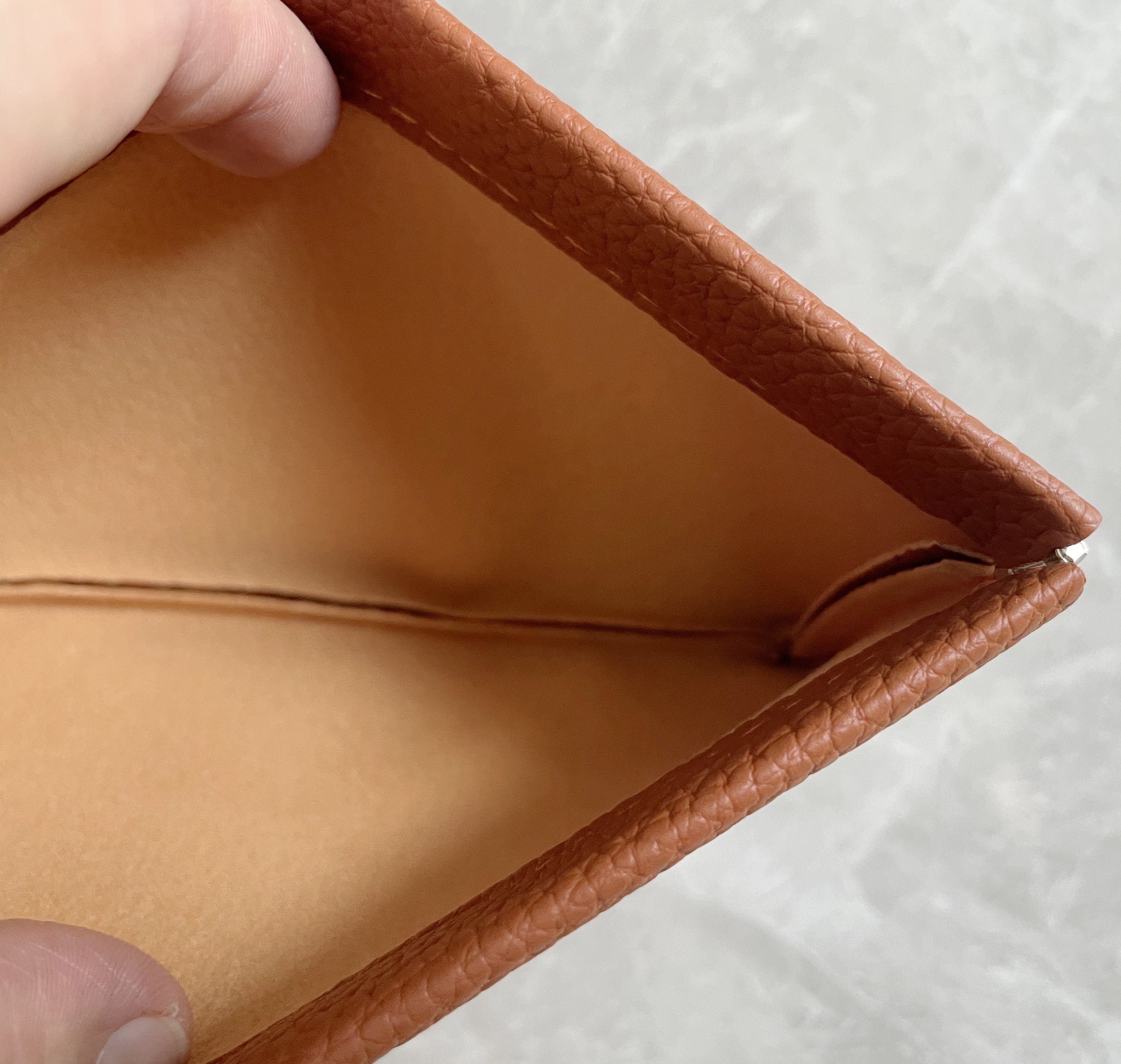 Self-closing soft bag/Makeup bag/Leather Storage wallet/Phone bag ...