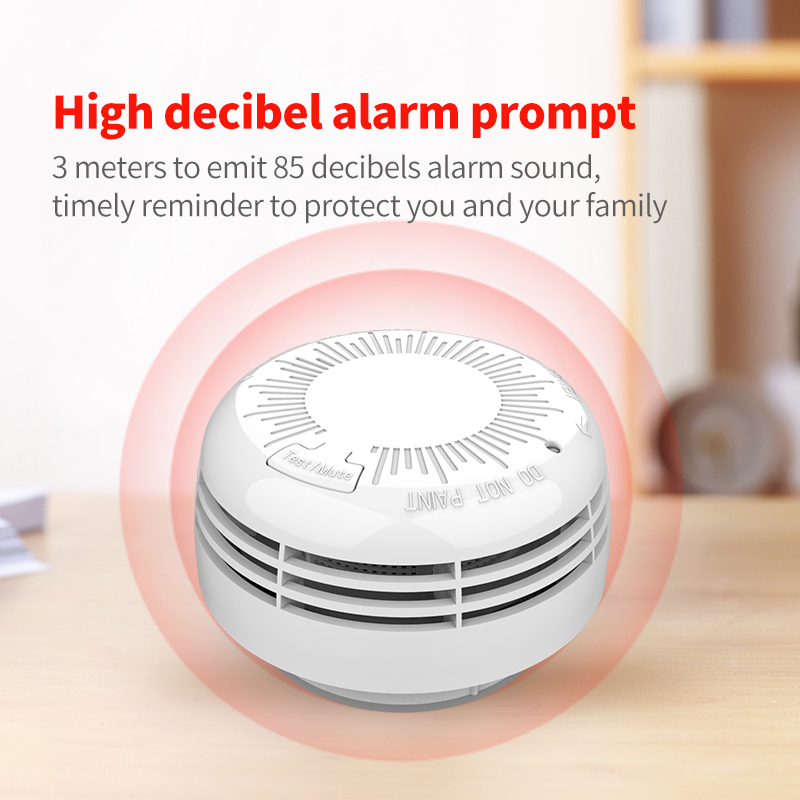 Smoke detector with test/mute button, fire alarm with photoelectric ...