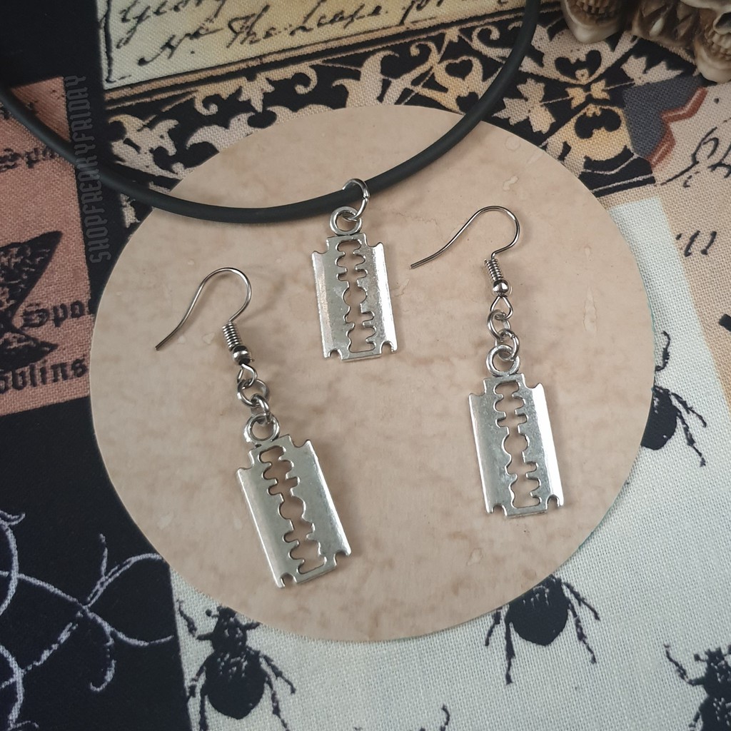 SET Fake Razor Blade Charm Choker Earrings emo punk goth harajuku ...