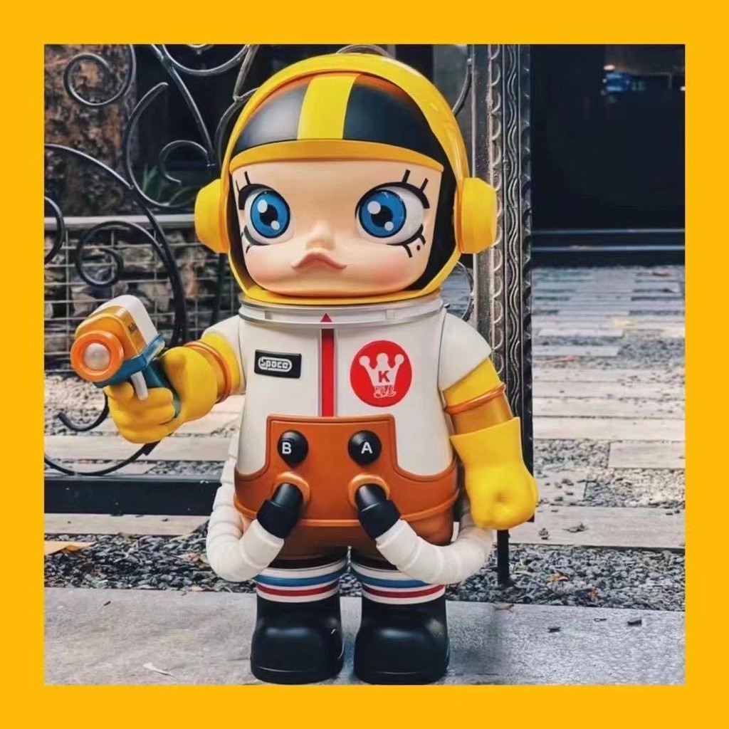 Popmart x Space Molly SpongeBob Mega 1000% 70cm bearbrick 1000% ...