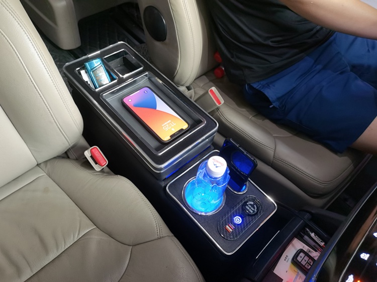 Honda Freed Toyota Sienta Armrest Console Storage Box With 5 USB Ports ...