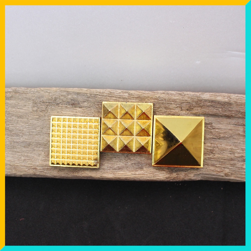 Metal Vastu Pyramid for Home & Office Feng Shui Products North-West ...