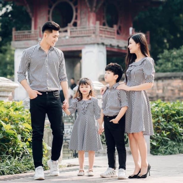 Family party clothes - beautiful checkered family shirts - checkered ...