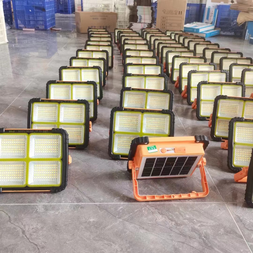 1000W Portable Solar Flood Light LED Camping Tent Light Rechargeable ...