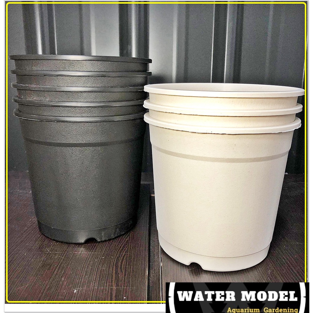 Water Model Gardening 17cm, 6 Inch Round Pot Flower Plastic Plant Black ...