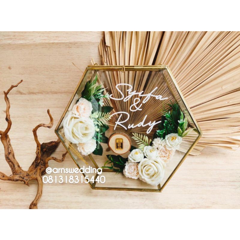 Glass Dowry Frame, Glass Box Terrarium Glass Dowry Frame Dowry Holder ...