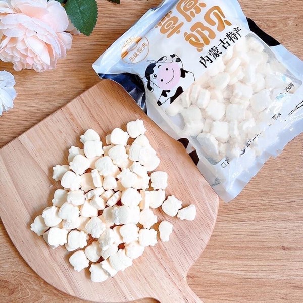 Mongolian COW'S MILK CANDY 250G | Shopee Singapore