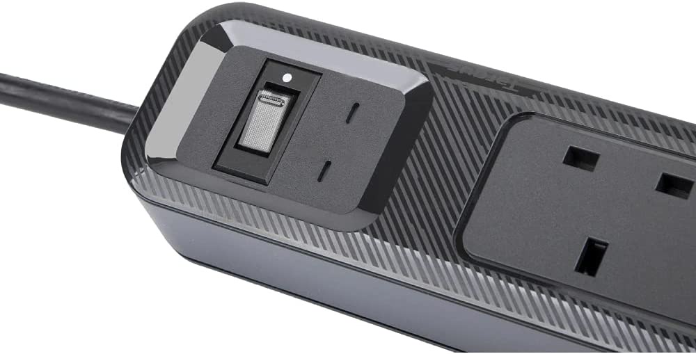 Targus "Smart Surge 4 Pro" with USB-C PD Port (UK) Surge Protection ...