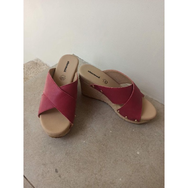 Obermain New Wedges Size 40 Red Leather Only | Shopee Singapore