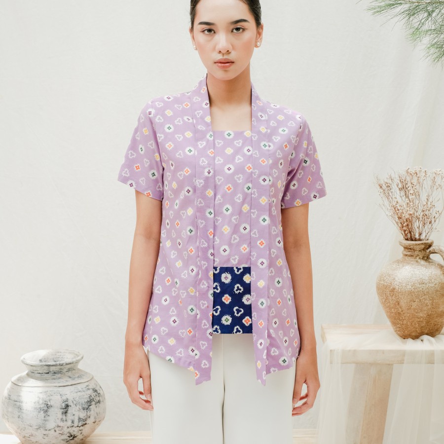 UNGU KATUN Meradelima Short Sleeve Jumputan Batik Kebaya in Lilac ...