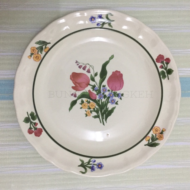 Pinggan Puding (Pre-Loved) | Shopee Singapore