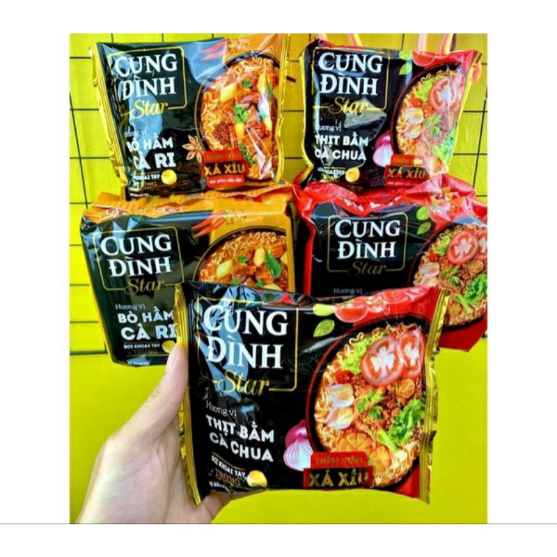 Package of star royal noodles with char siu balls 89g (2 flavors) | Shopee Singapore