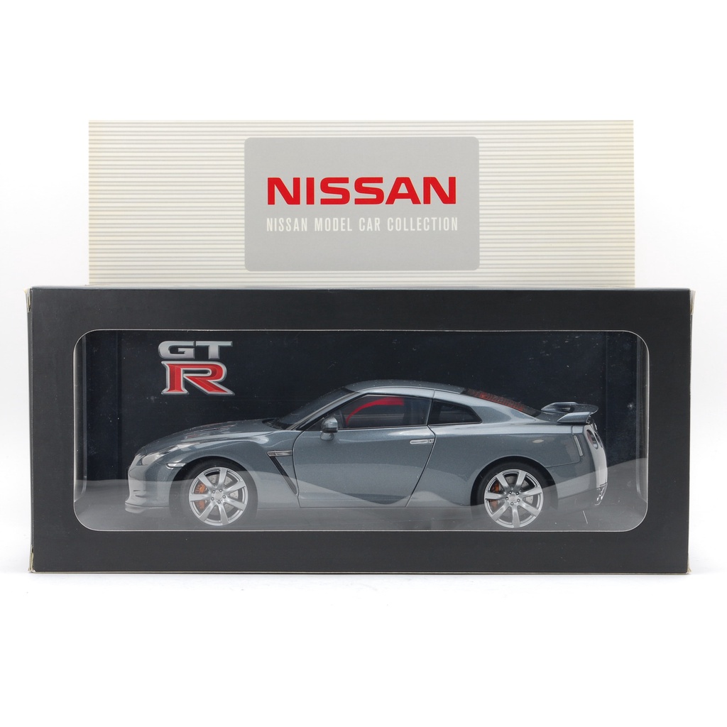 RARE MINT NISSAN Exclusive Product Model Car Collection GT-R R35 from ...