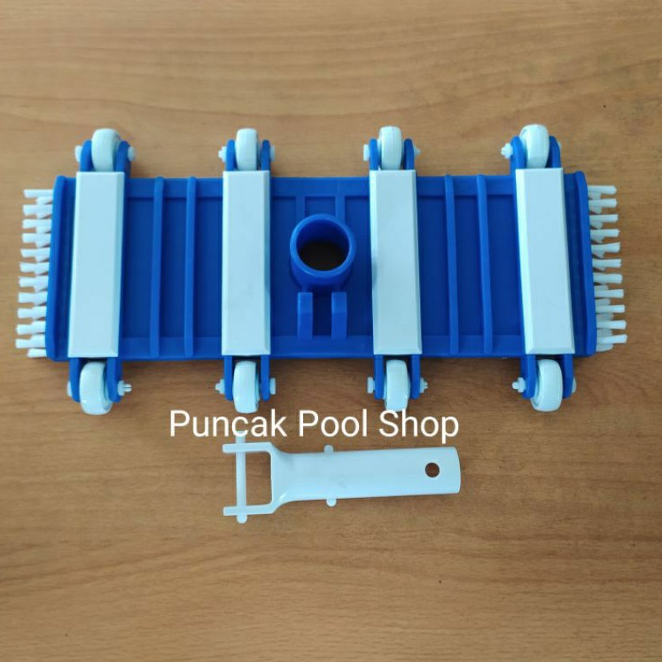 Swimming Pool Brush / Flexible Brush Wheel Vacuum / Swimming Pool Wheel ...
