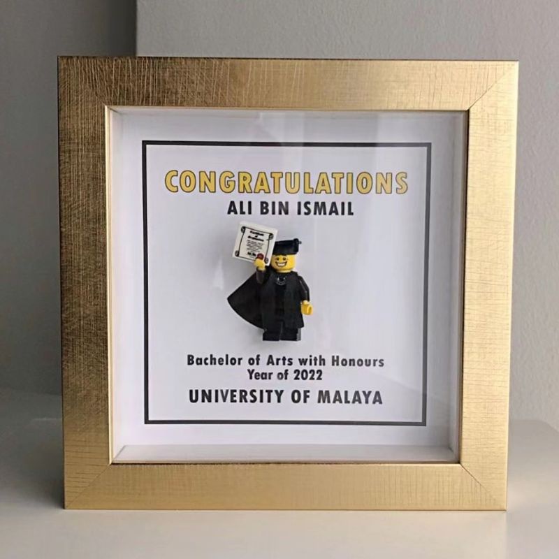Graduation Mini Lego and personalize message with photo frame. | Shopee ...