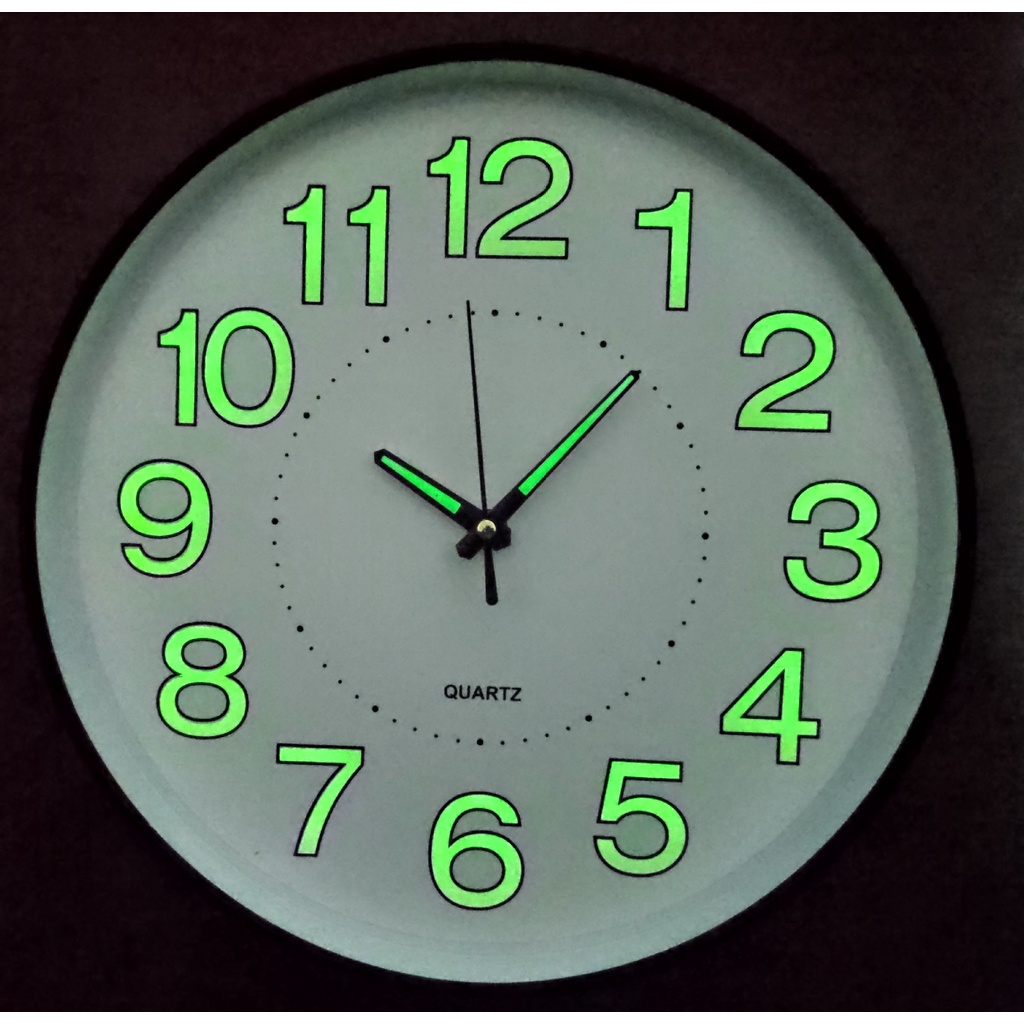 Luminous NIGHT WALL CLOCK WITH GLOWING NEEDLES AND NUMBERS, Drifting ...