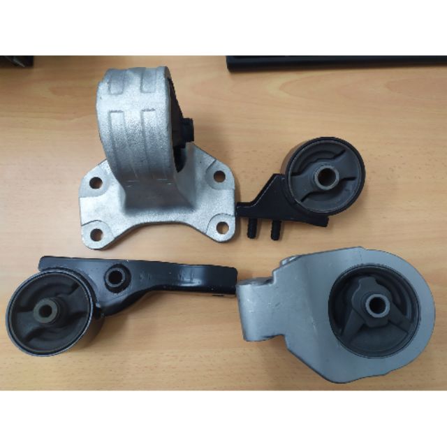 Proton Saga Flx Manual engine mounting (4pcs=1set) | Shopee Singapore