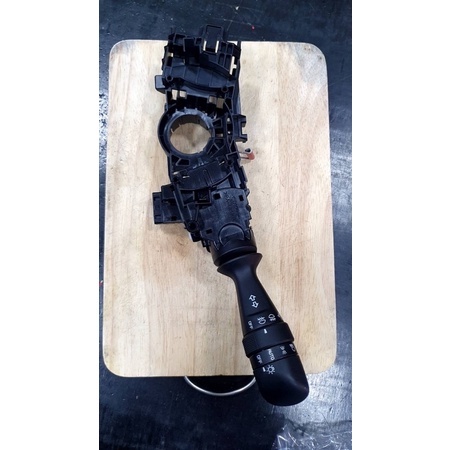 Isuzu Headlights Switch Lever 2020 This Model Is Auto With Spotlights ...