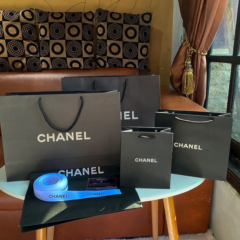 Full Size Chanel Paper Bag Luxury Black Hampers Gift Wrap Famous Brand ...