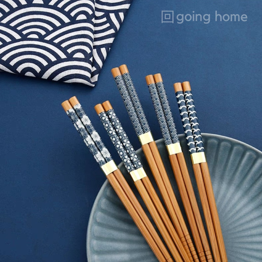[SG Stock] Beautifully Crafted Wooden Japanese Fish Chopstick Set ...