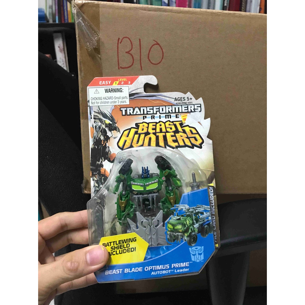 Hasbro Transformers Beast Hunters Beast Blade Optimus Prime NEW (B10(1 ...