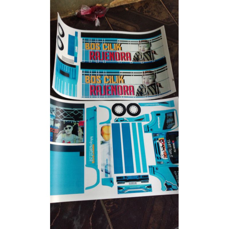 Papercraft Sticker Miniature Truck Oleng Police Woman Scala 1: 16 ...