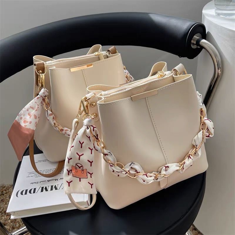 Texture large capacity bucket bag women's new fashion satche | Shopee ...