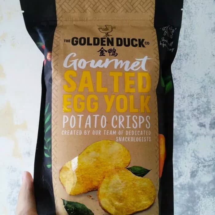 The Golden Duck Gourmet Salted Egg Yolk Potato Crisps 125 gr | Chips ...