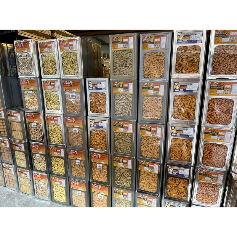 VIRAL TIN BISCUITS/MINI BISCUITS/HORSE BISCUITS | Shopee Singapore