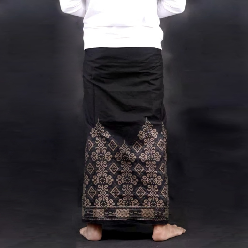 KATUN Men's Batik Sarong With Natural Fence Motif, Cool Cotton Material ...